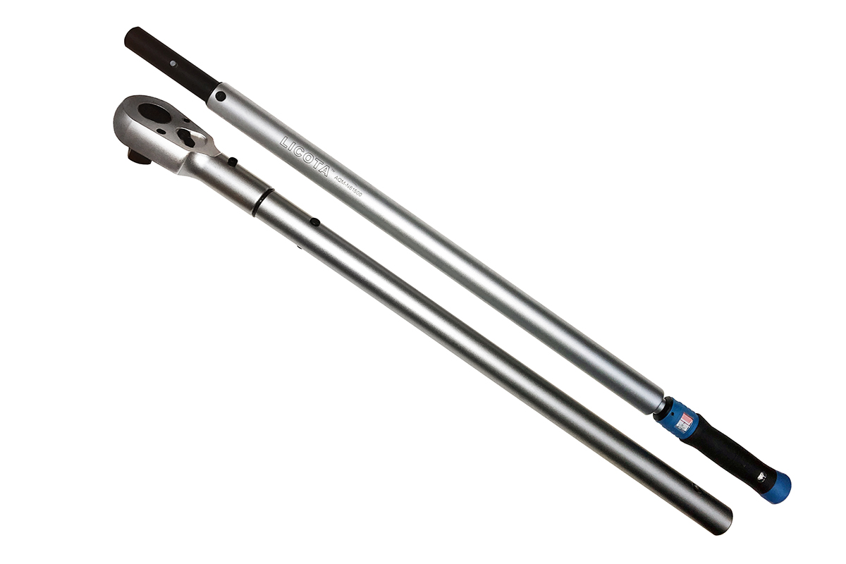 Динамометричний ключ 1" 400-2000Нм L-2150мм LICOTA (AQM-N82000)